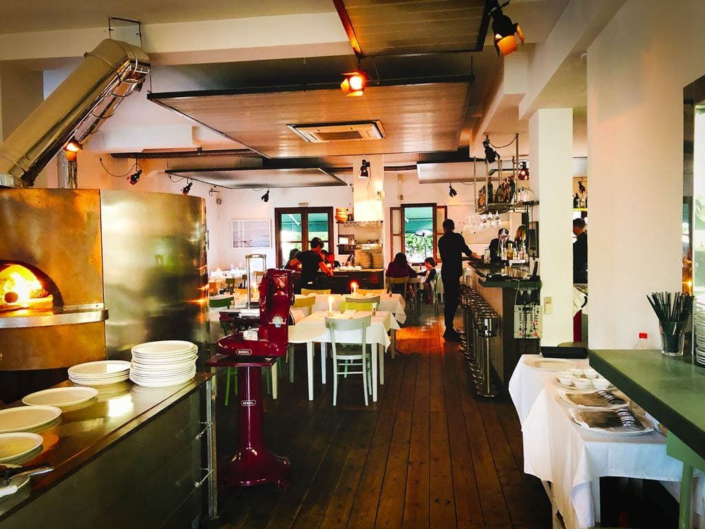 Sfeervol Italiaans dineren: Macao Café | Besos de Ibiza